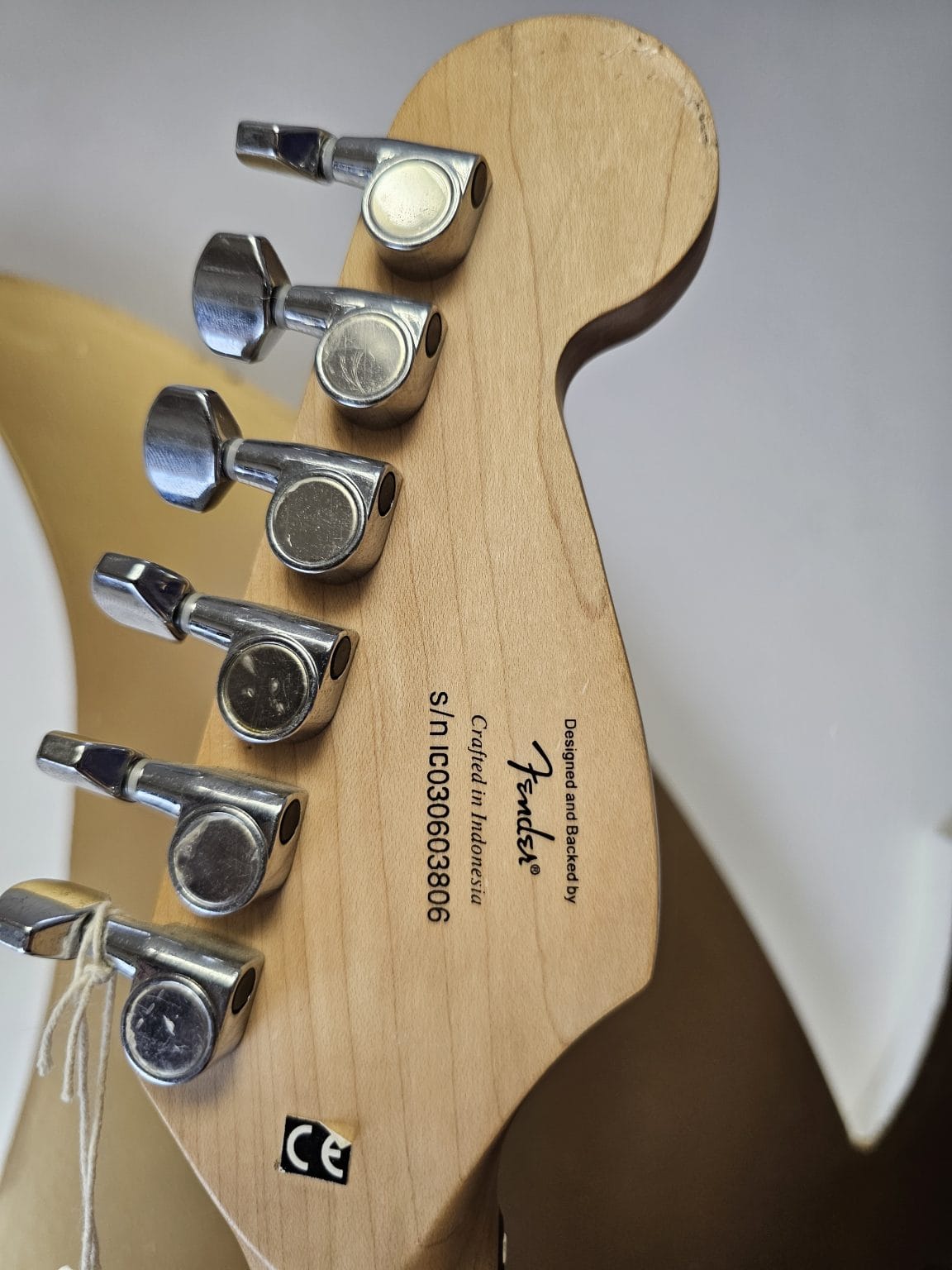 Fender – Squier – Showmaster – Royal Blue – S/H | M-GUITARS - IN THE ...